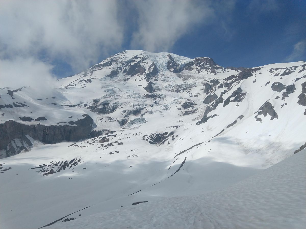 Mt Rainier, Fuhrer Finger – Peak of the Week